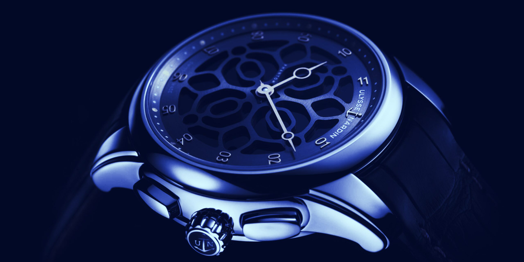 Luxury giant Kering certifies its watches with Bitcoin - Decrypt